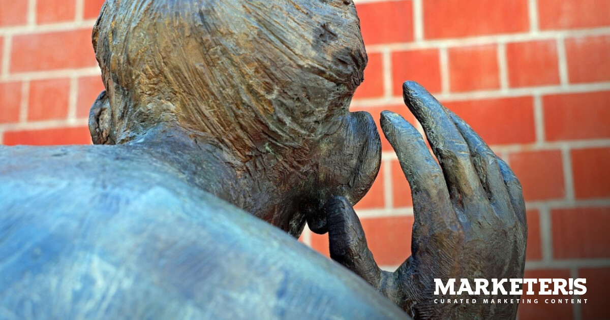 100 Tipov pre Kreatívcov: Rozvoj a Práca s Klientmi